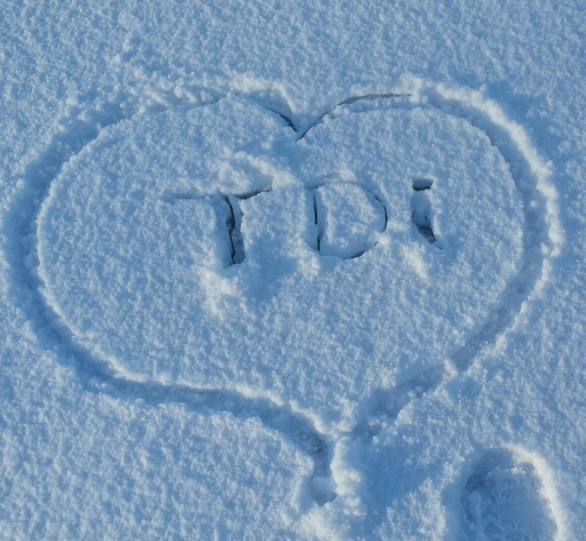 TDi Body Jewellery Snowman | TDi Body Jewellery Blog